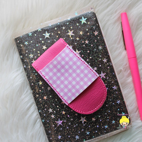 Magnetic Pen Holder Bookmark - Etsy