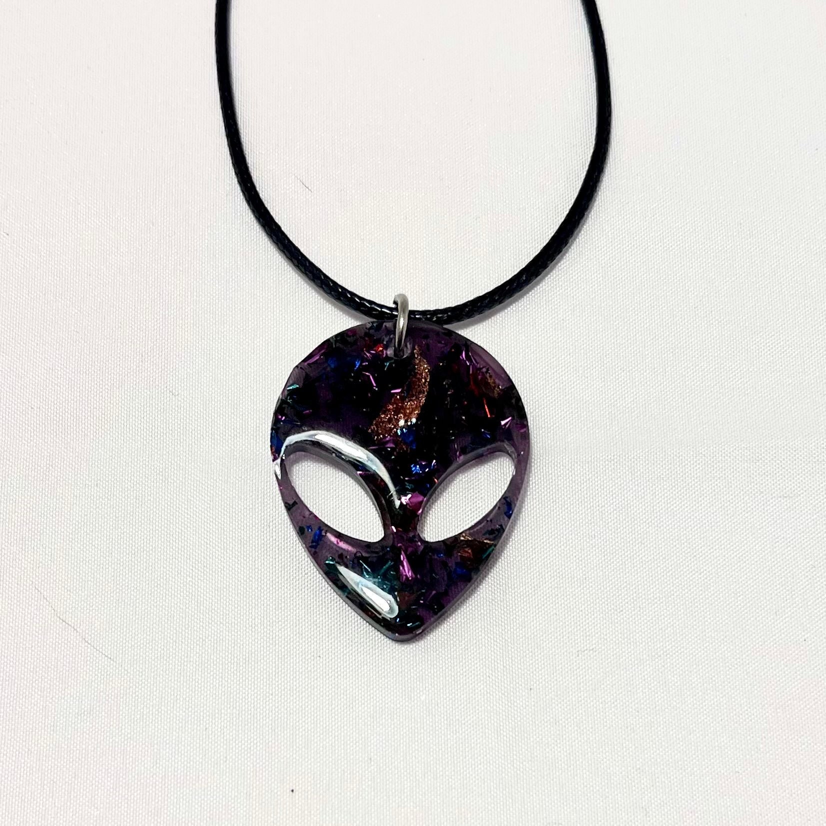 Dark Rainbow Pride Resin Alien Head Necklace - Etsy