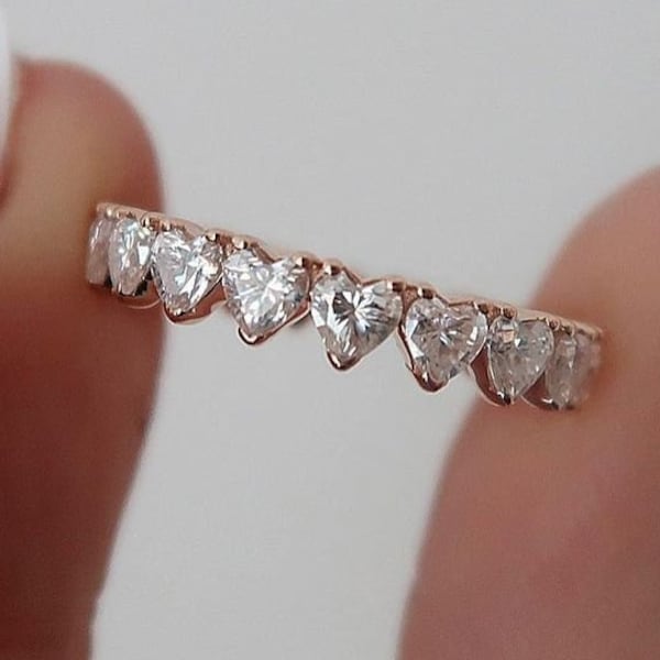 Heart Wedding Band - Etsy