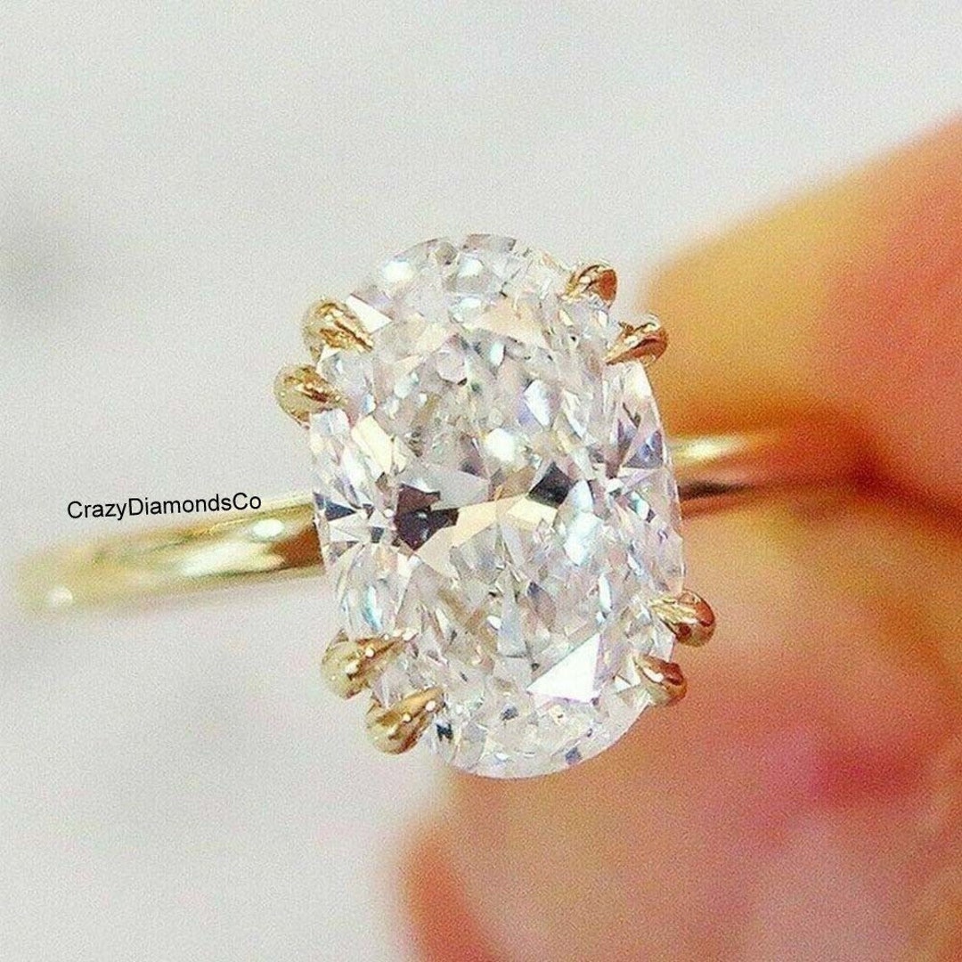 Simple Double Claw Oval Engagement Ring in Yellow Gold, Elegant Oval ...