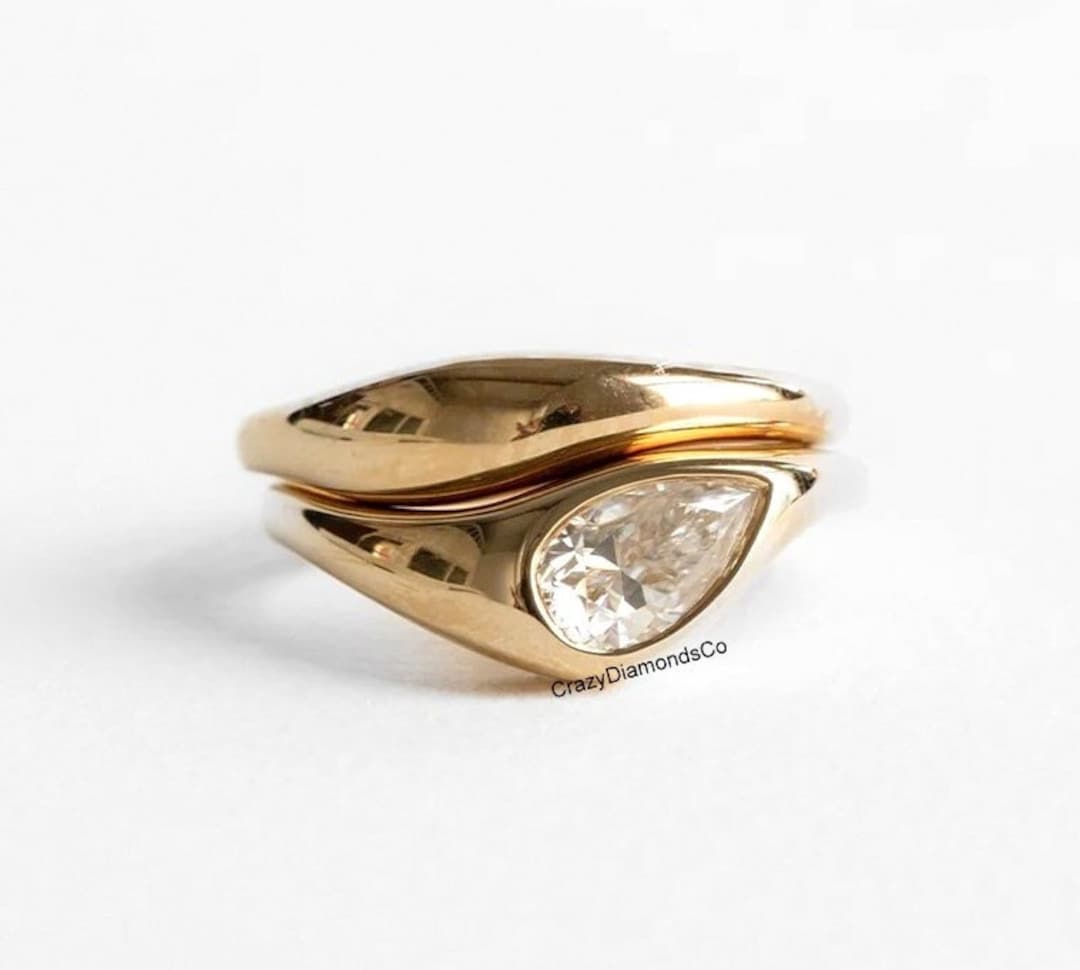 Tear Drop Ring Set, 9X6 Mm Pear Cut Colorless Moissanite Set in Flush ...