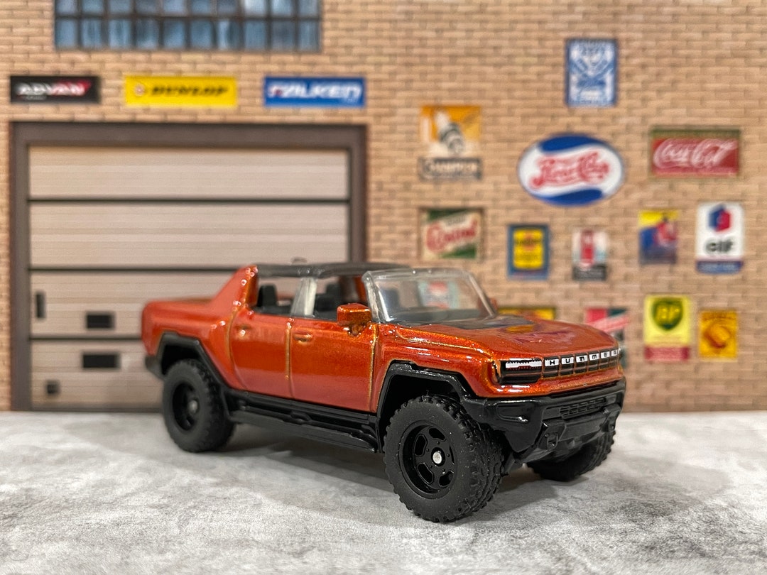 Customized Hot Wheels GMC Hummer EV 1/64 *BONUS* - Etsy