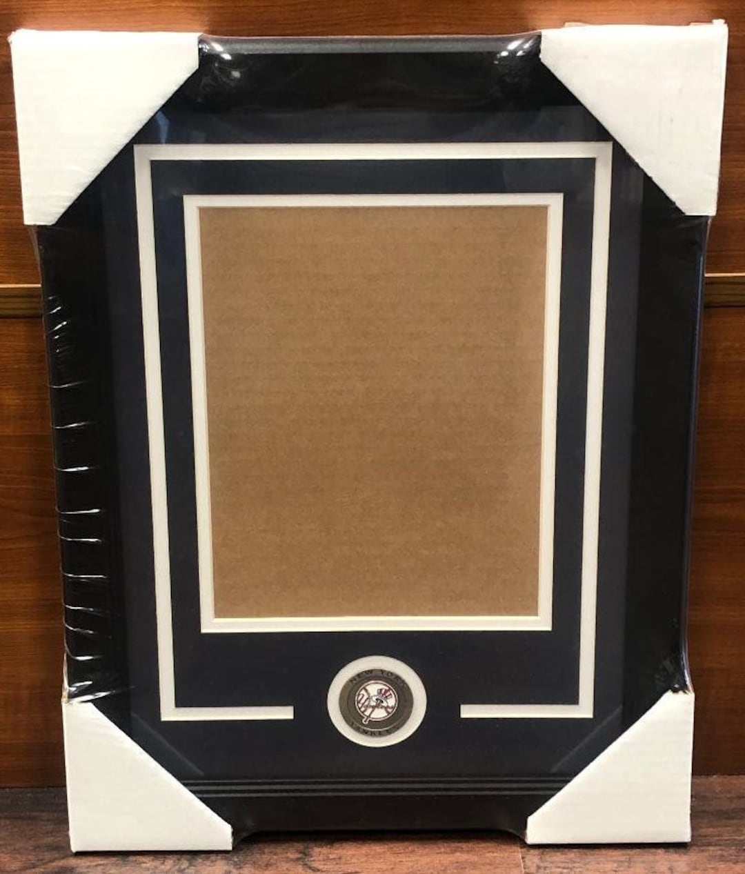 New York Yankees Vertical Medallion Picture Frame - Etsy