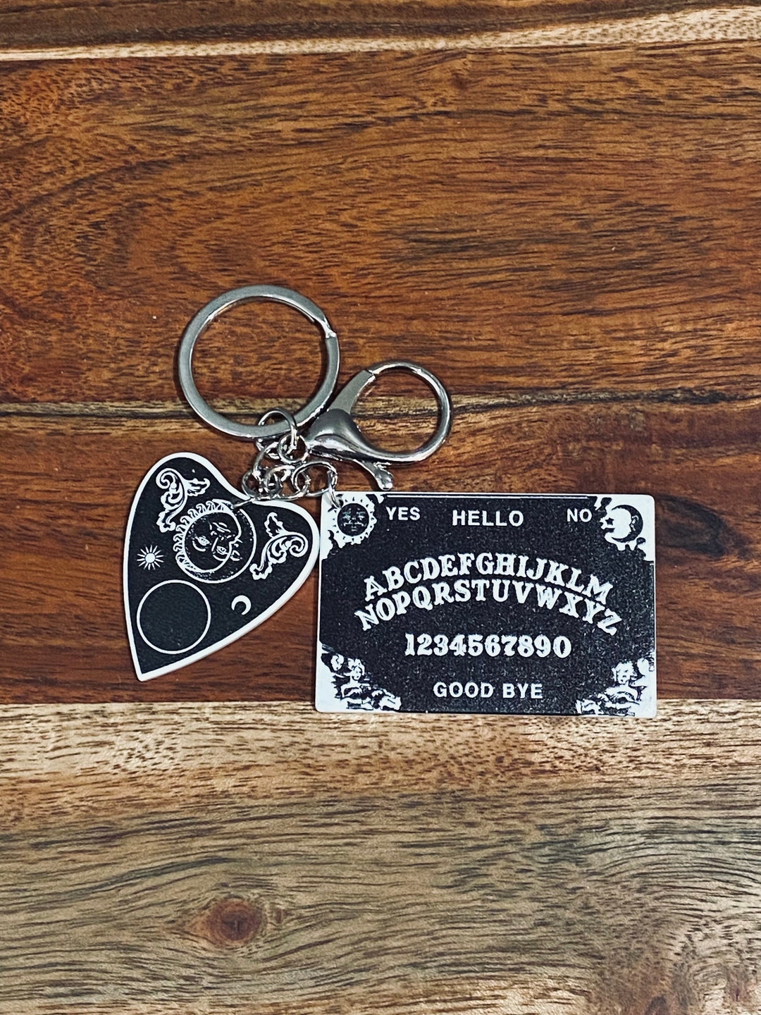 Quija Board Keychain Halloween Keychain Spooky Keychain Gift - Etsy
