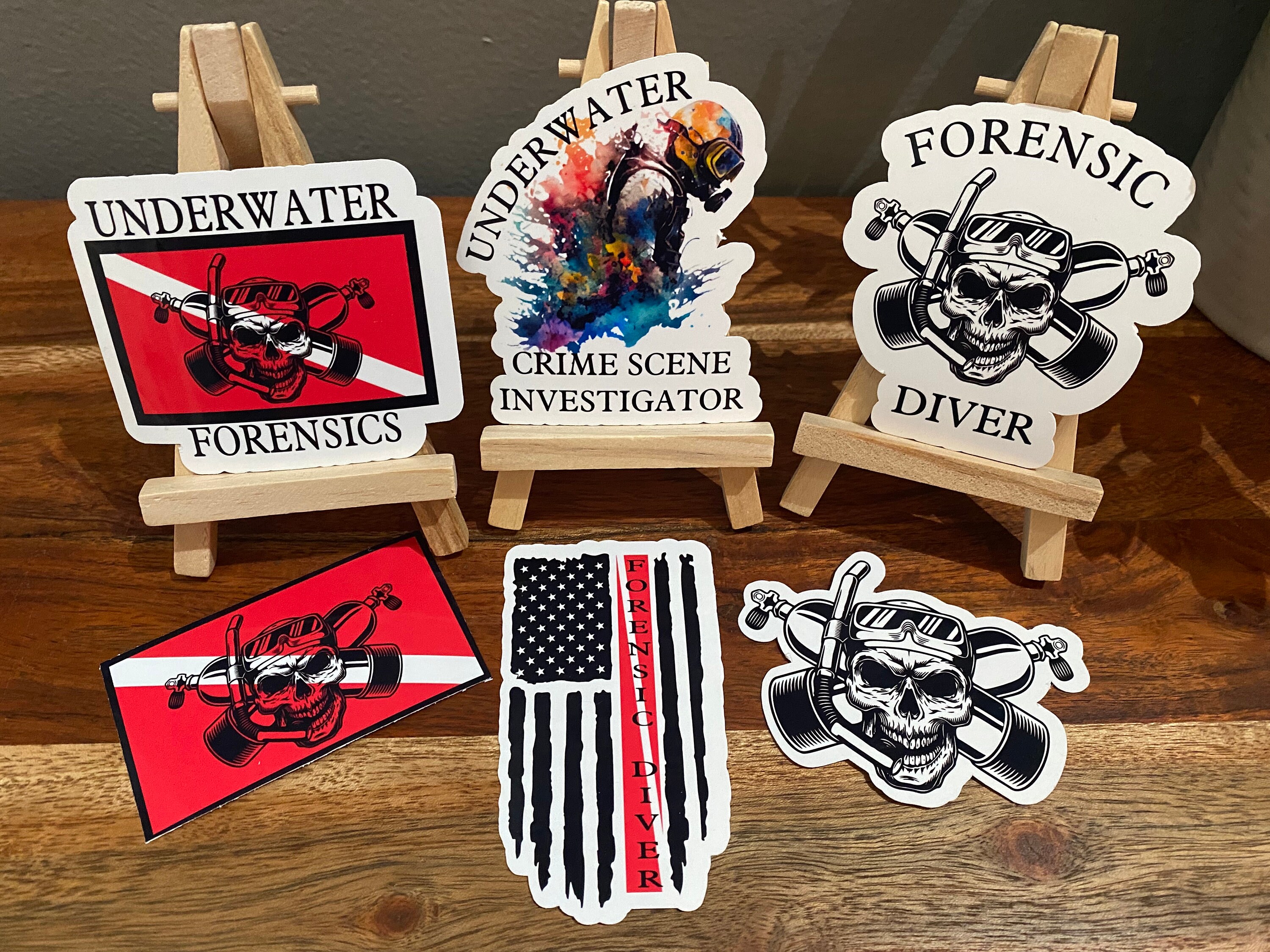 Forensic Diver Underwater Crime Scene Investigator Underwater Forensics ...