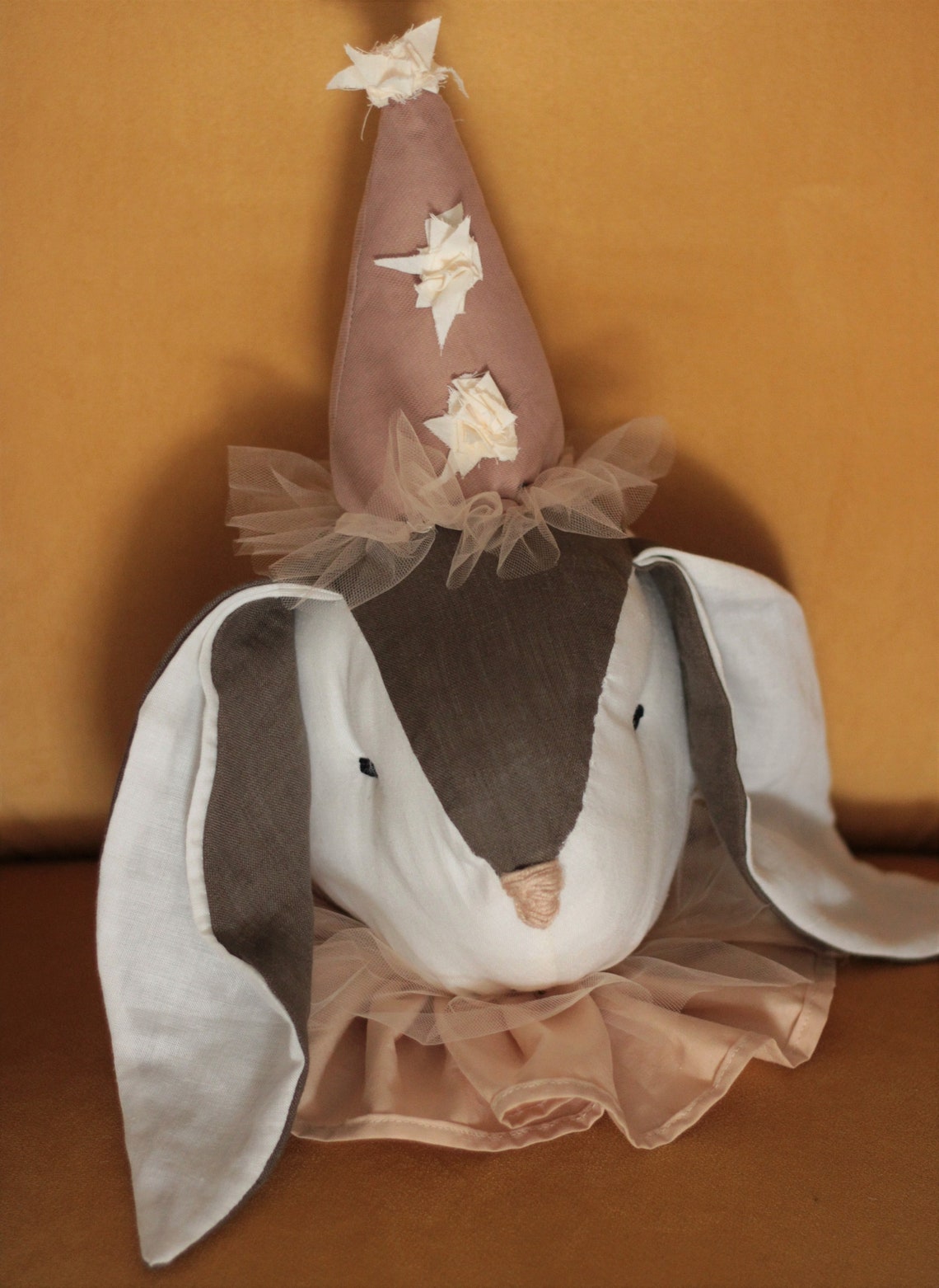 Circus Rabbit Head Rabbit Mount Animal Head Nursery Wall - Etsy