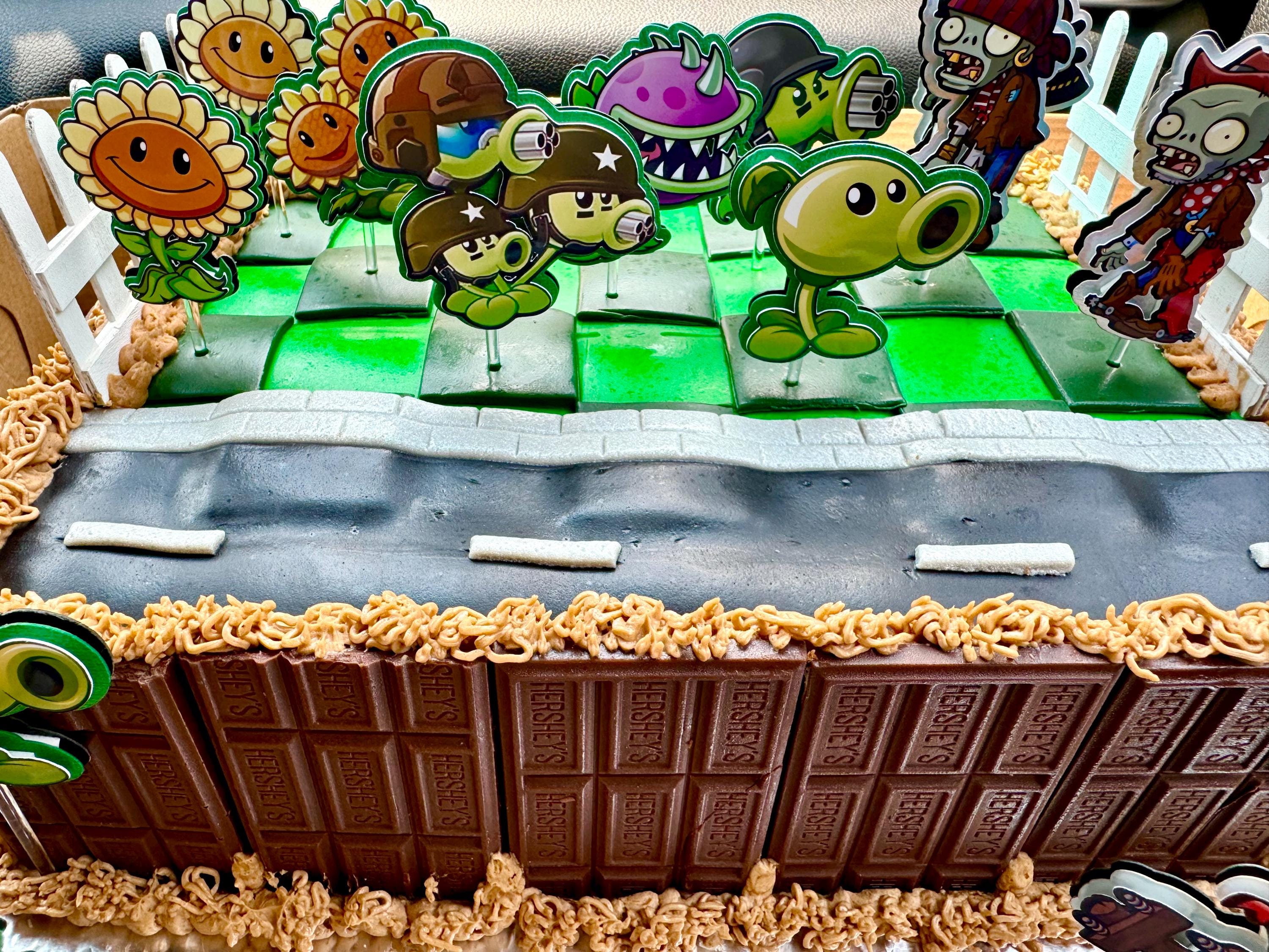 Inspired Plant Vs Zombie Cake Topper, PVZ Topper, Plant Vs Zombie ...
