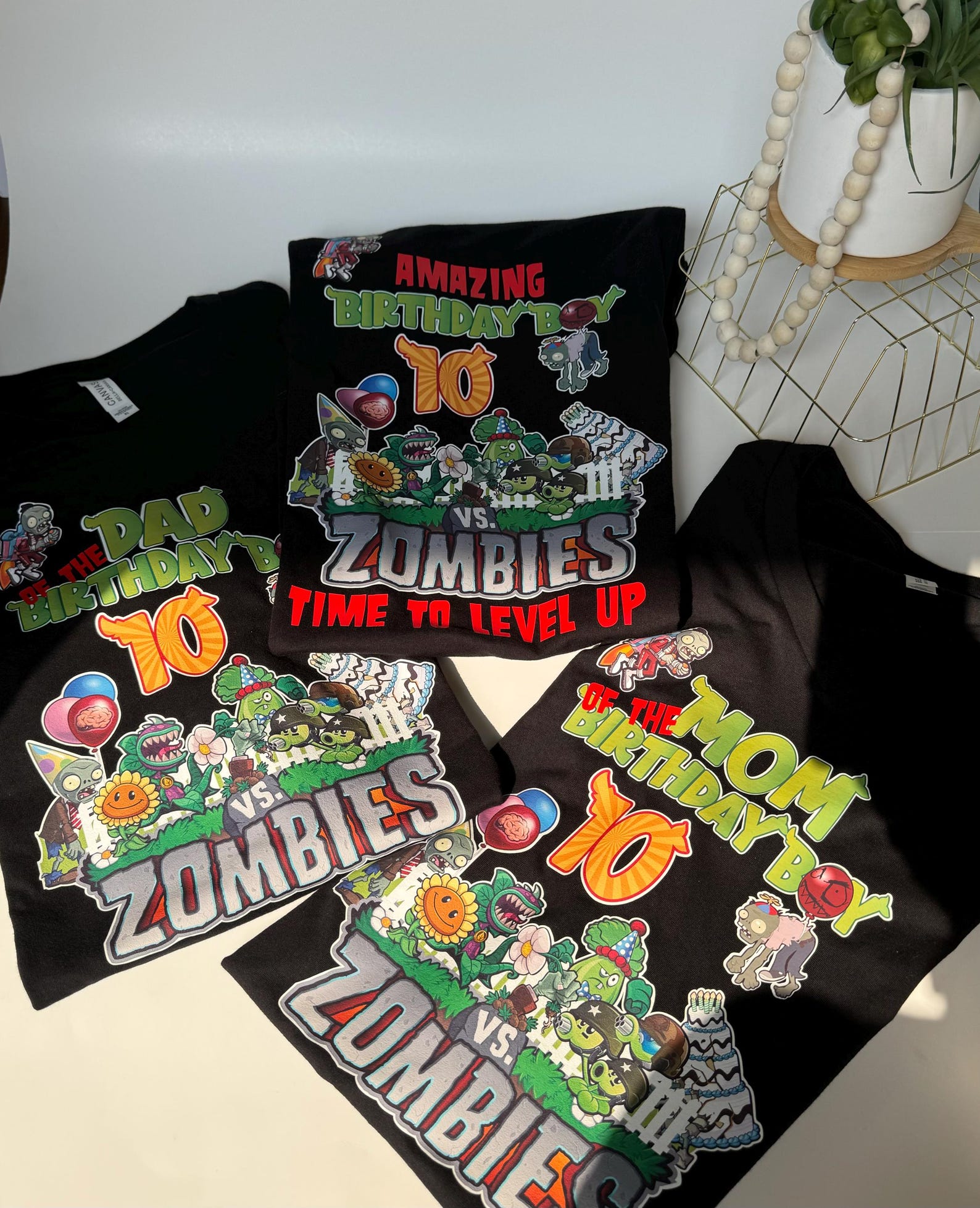 Inspired Plant Vs Zombie Cake Topper, PVZ Topper, Plant Vs Zombie ...