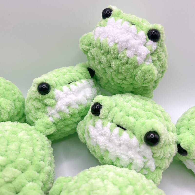 Toy Frog - Etsy