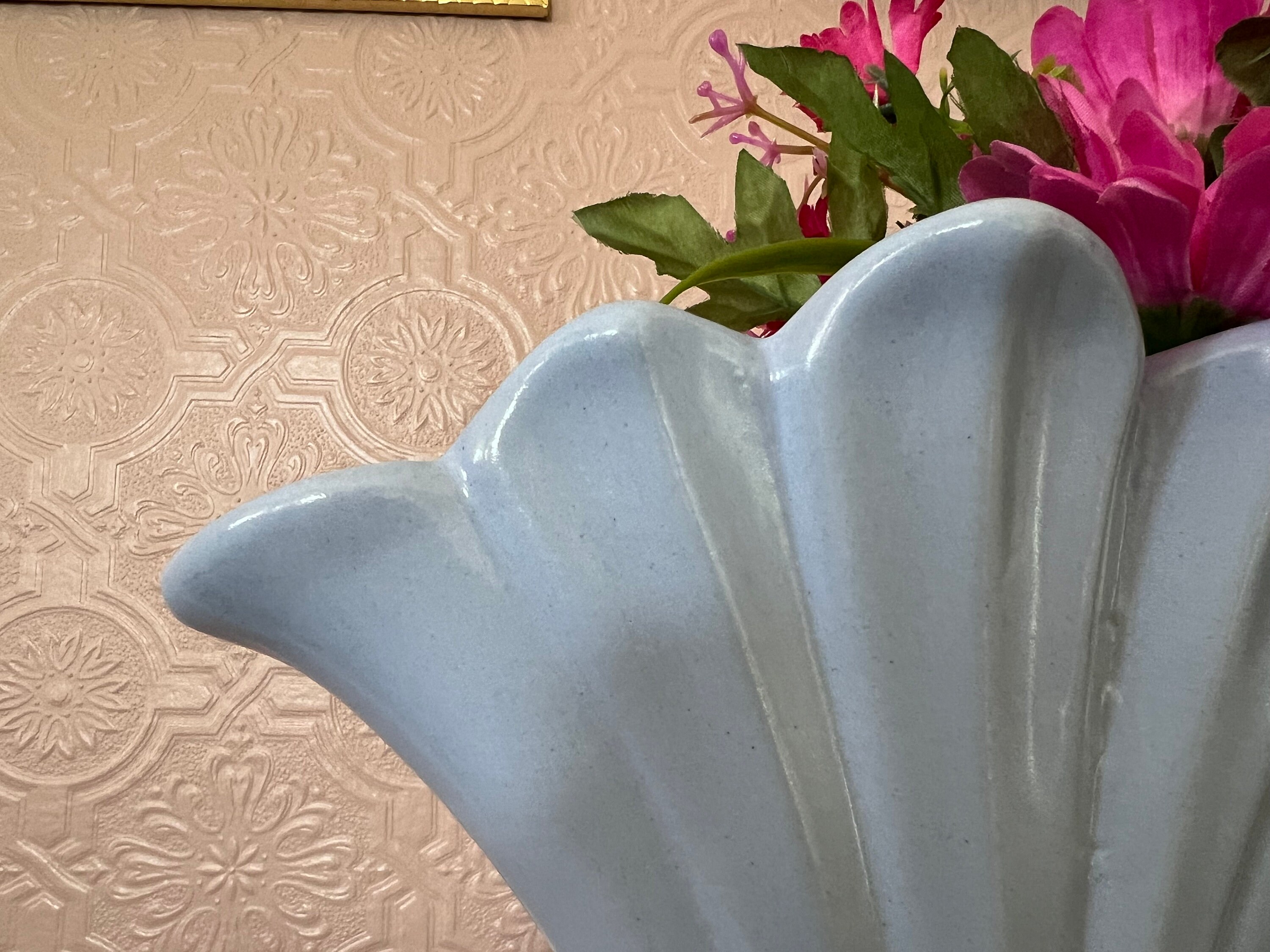 1930s Bauer wave Vase Designed by Ray Murray of Cal Art Classic ...