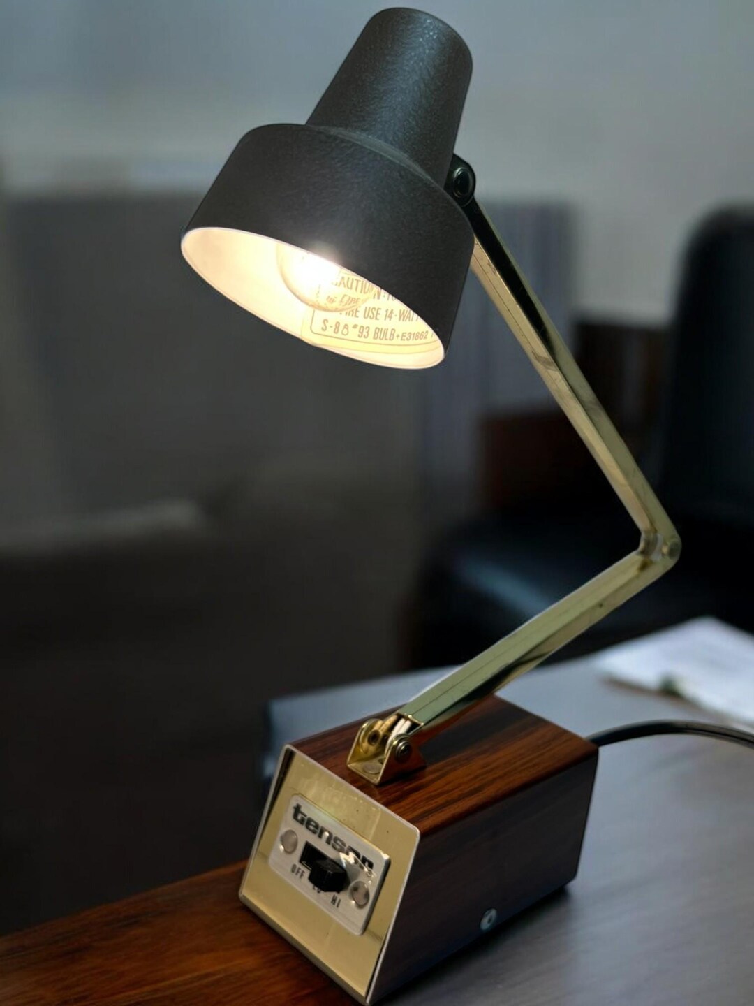 Vintage Tensor 1500 Desk Lamp Woodgrain Base Brass Plate NEW Never Used ...