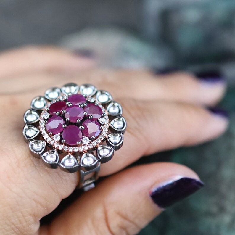 Triple Floral Design Elegant Ring - Etsy
