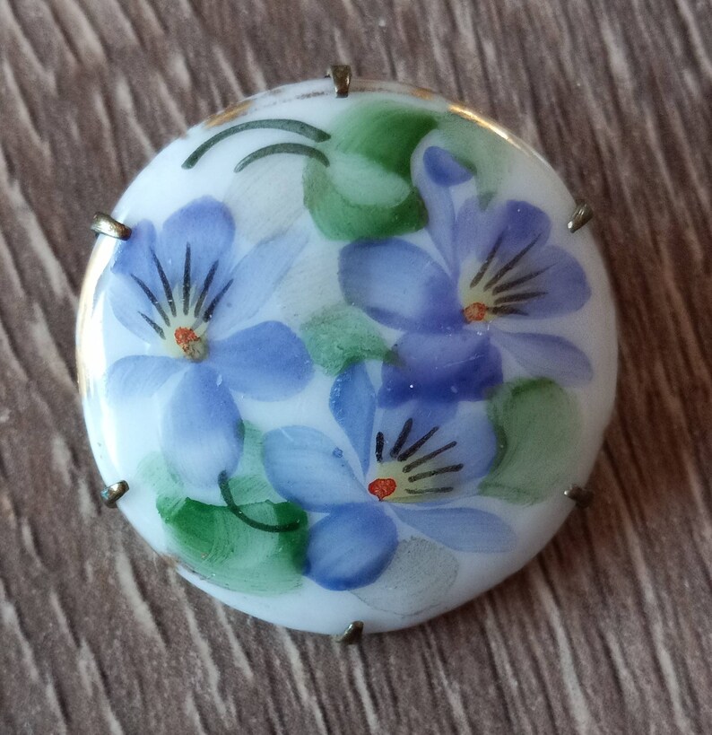 Victorian Hand Painted Porcelain Pins. Set of 3 Victorian Porcelain ...