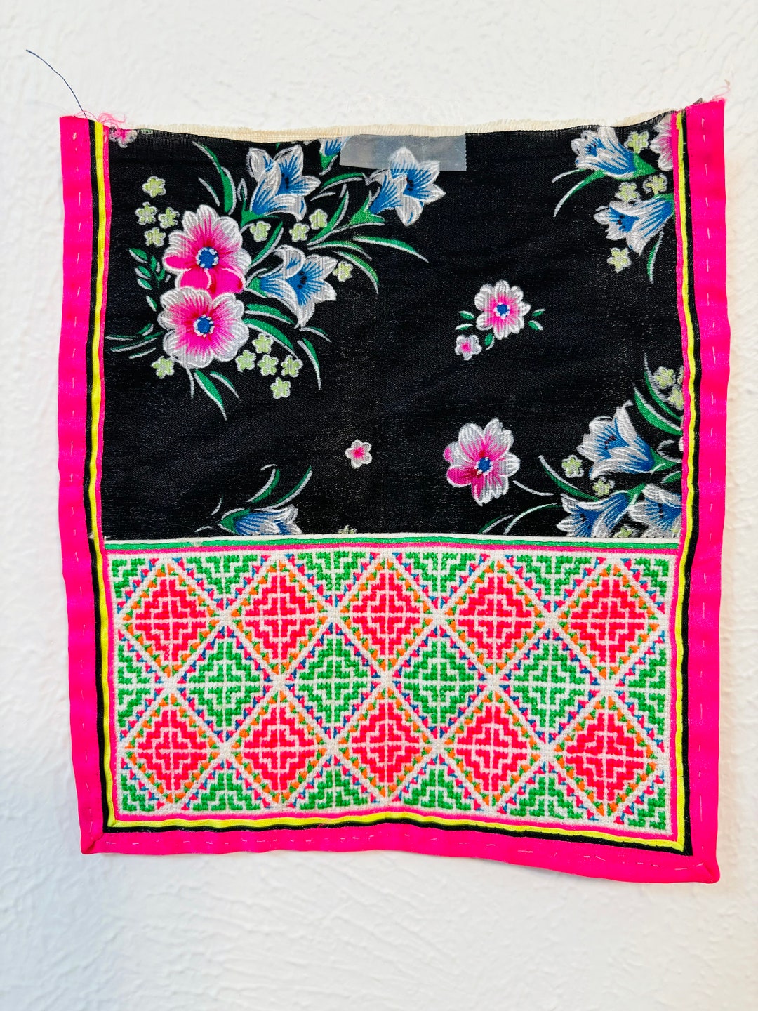 Hmong Textile, Hmong Paj Ntaub Textile, Handmade. Hilltribe. Vintage ...