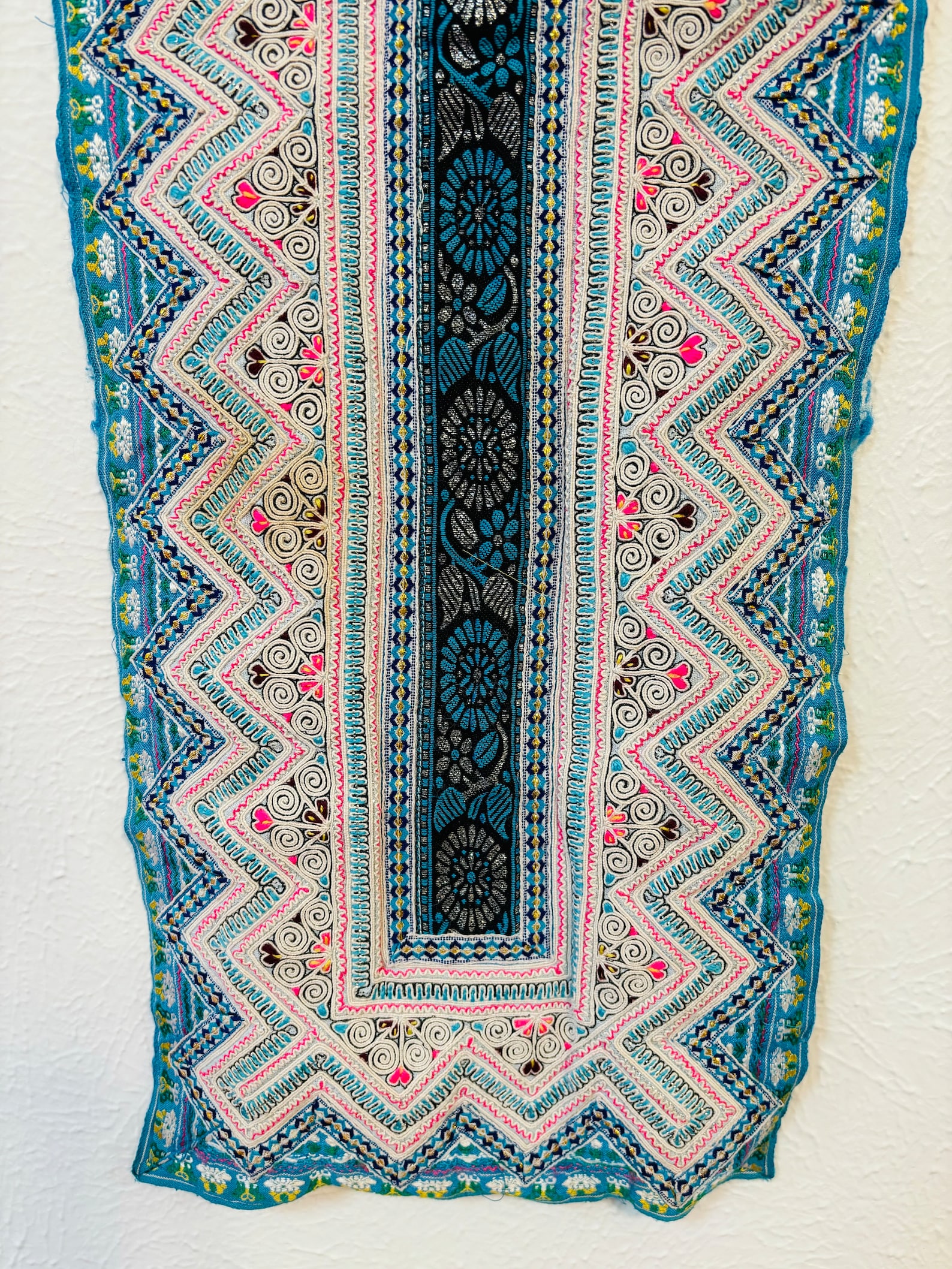 Hmong Textile, Hmong Chinese (suav) Embroidery Textile, Hmong Suav Sev ...