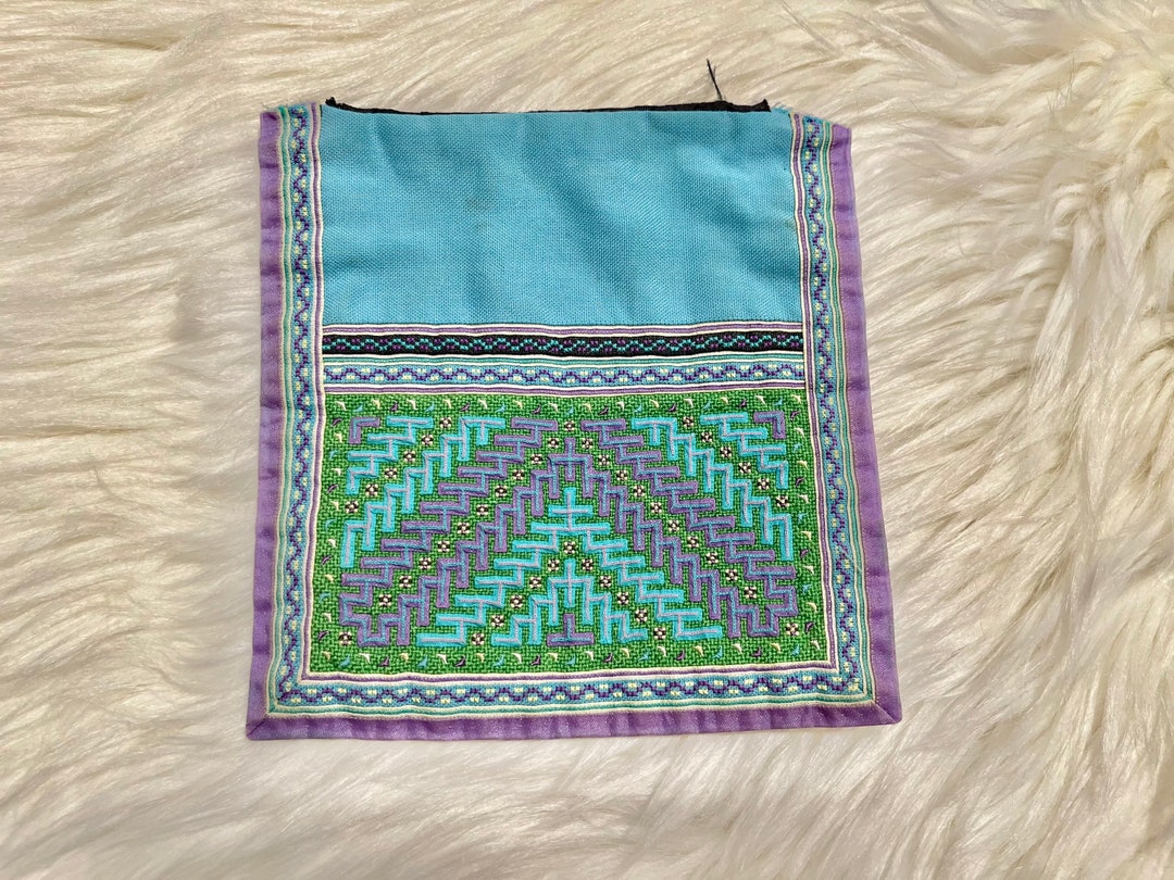 Hmong Textile, Hmong Paj Ntaub Textile, Handmade. Hilltribe. Vintage ...