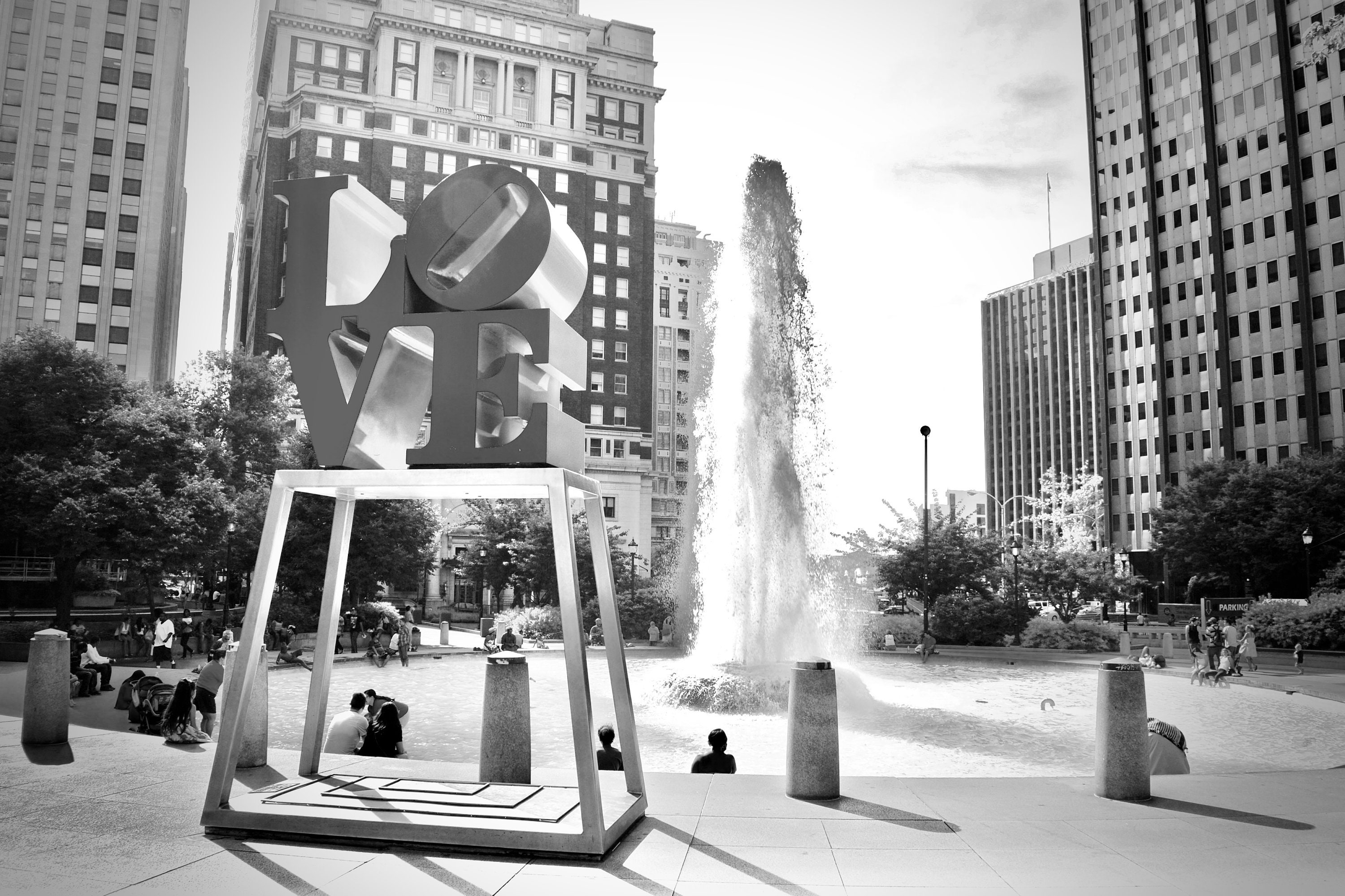 LOVE Park Sign and Fountain Philadelphia Black & White - Etsy