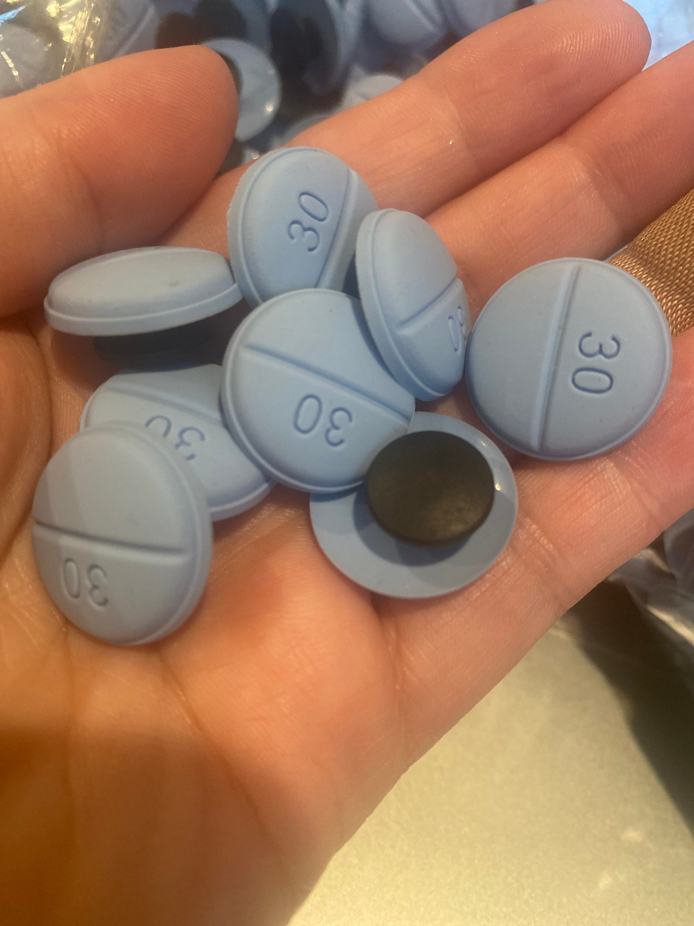 M Box 30mg Tablet SHOE CHARM Front or Back Design - Etsy