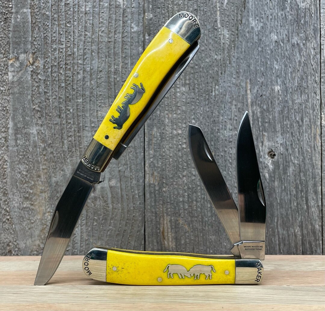 Custom Bulls Fighting Pocket Knife Moore Maker, Groomsman, Engraved ...