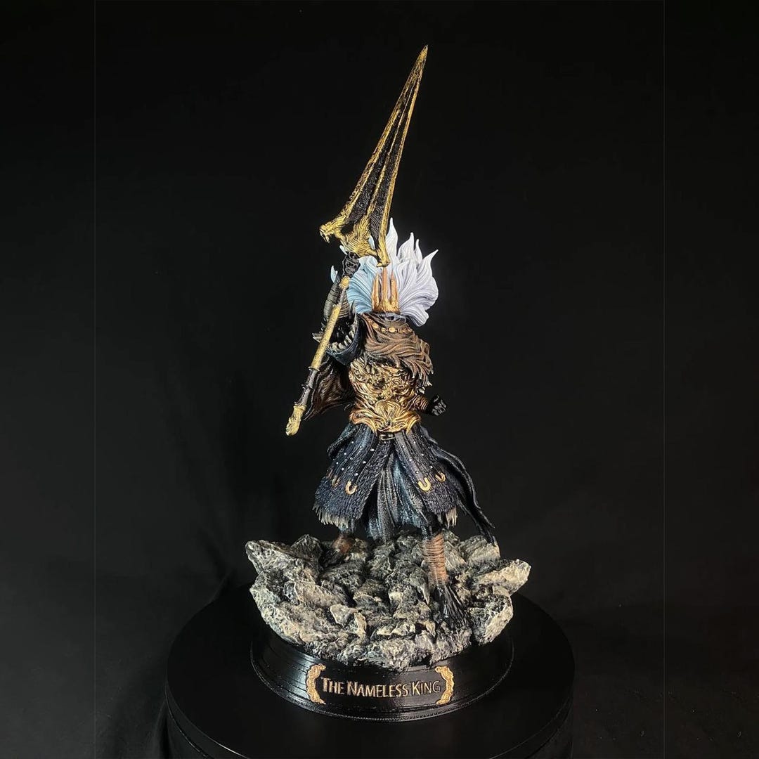 Nameless King Art Figure - Hand Painted Dark Souls Collectible - Etsy