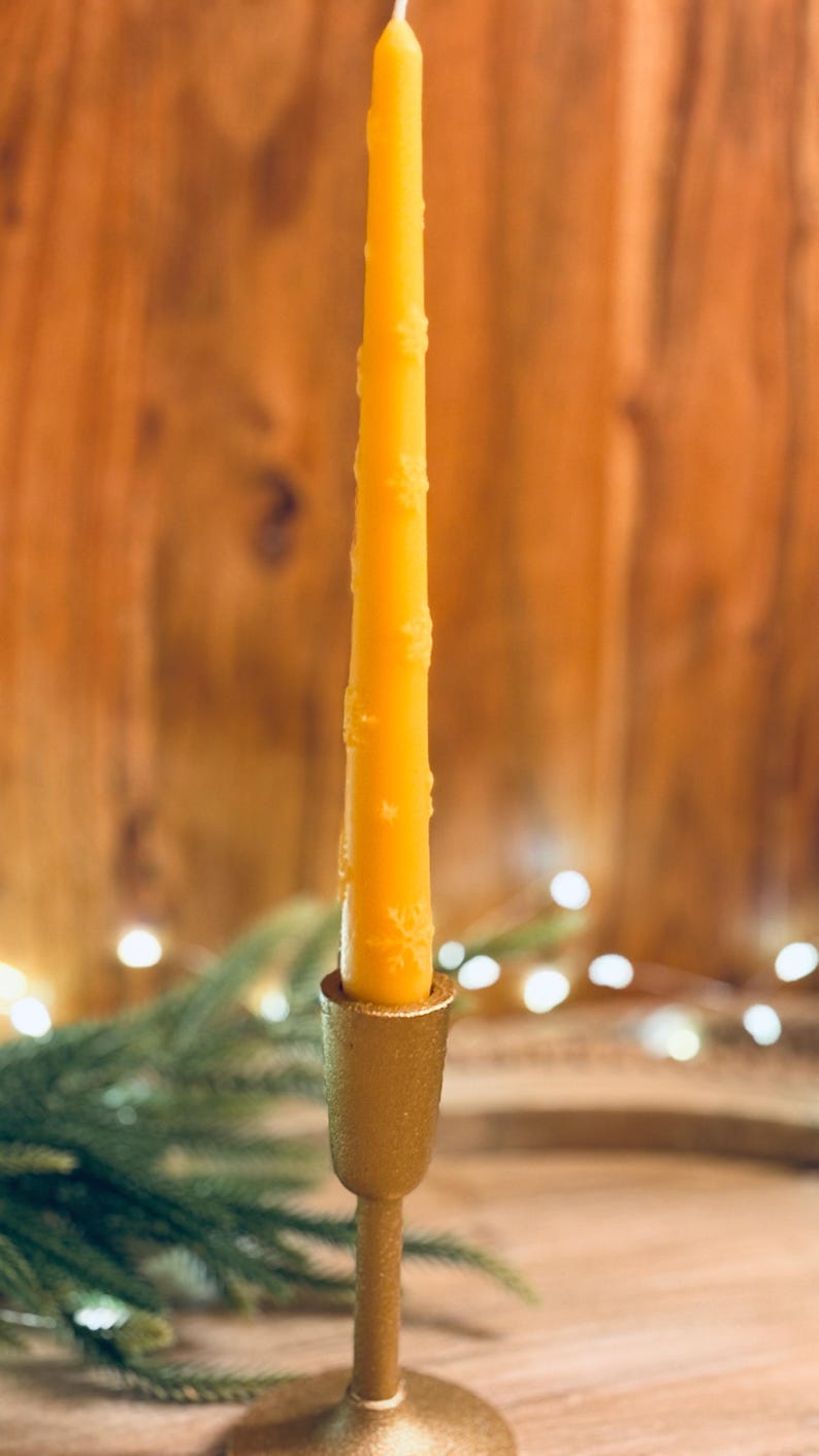 Handmade Beeswax Taper Candle With Embossed Snowflakes | Christmas ...