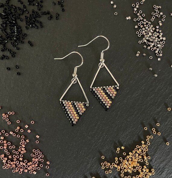 Metallic Angled Triangle Brick Stitch - Etsy