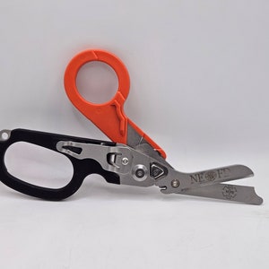 Personalized Paramedic Folding Trauma Shears Laser Engraved EMT ...