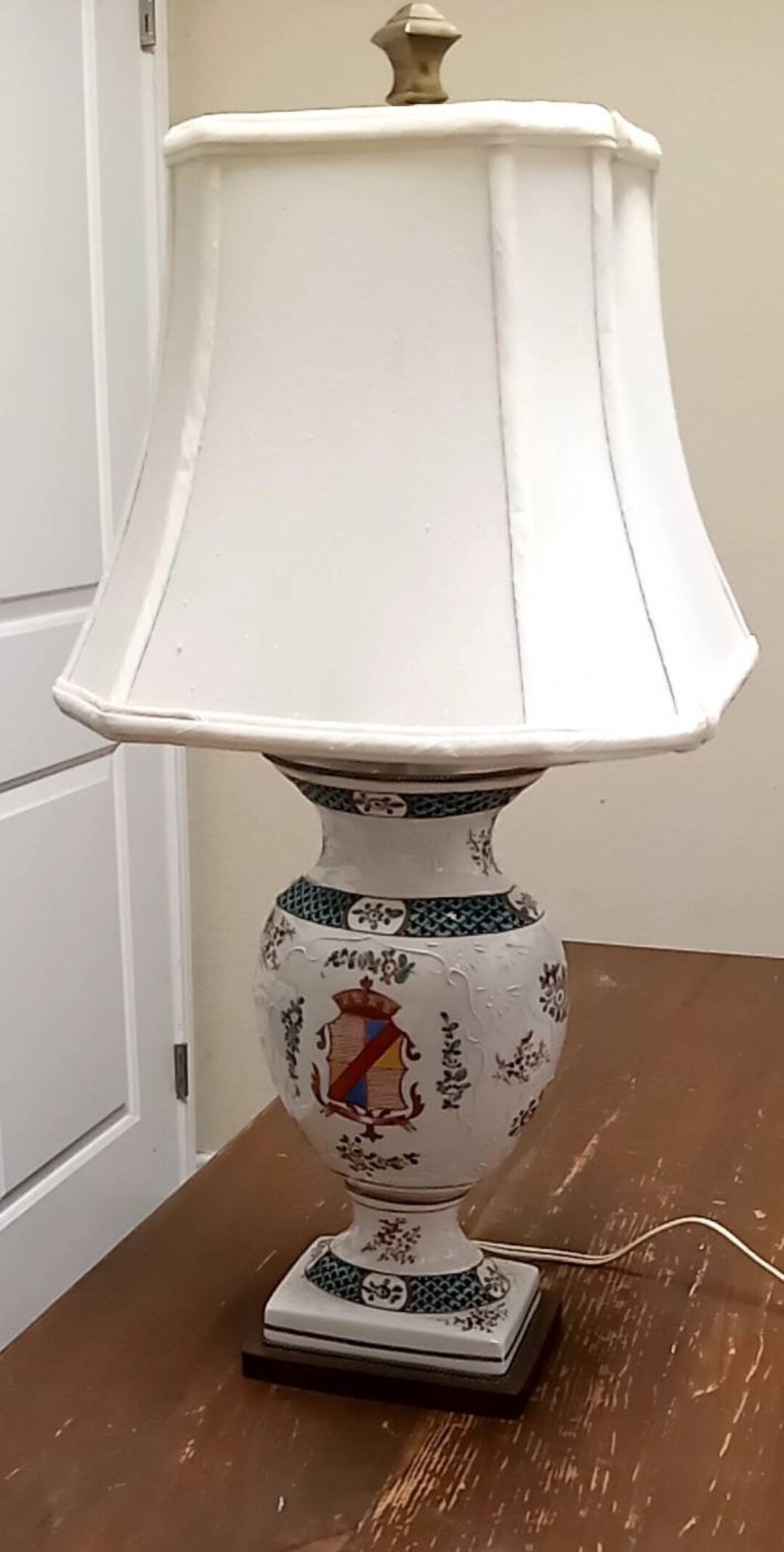 Vintage Hand Painted Porcelain Asian Style Lamp With Shade and Finial ...