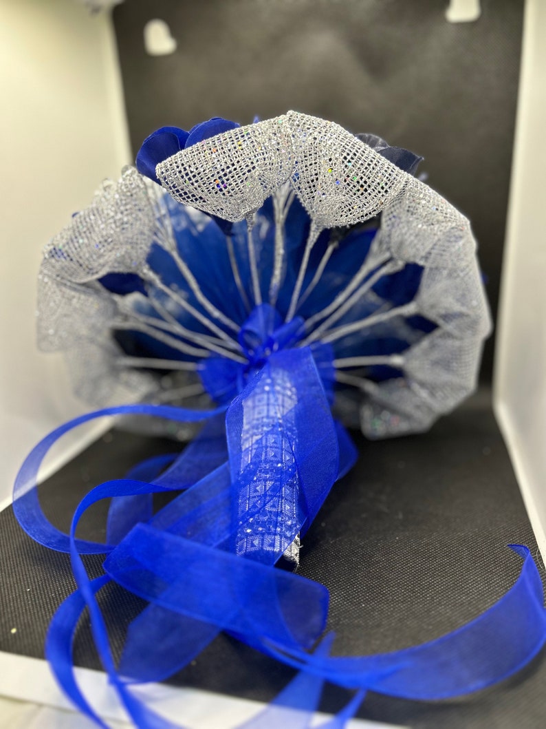 Bouquet of Xvañera/azul Rey/ Royal Blue/bouquet Royal Blue/ Royalblue ...