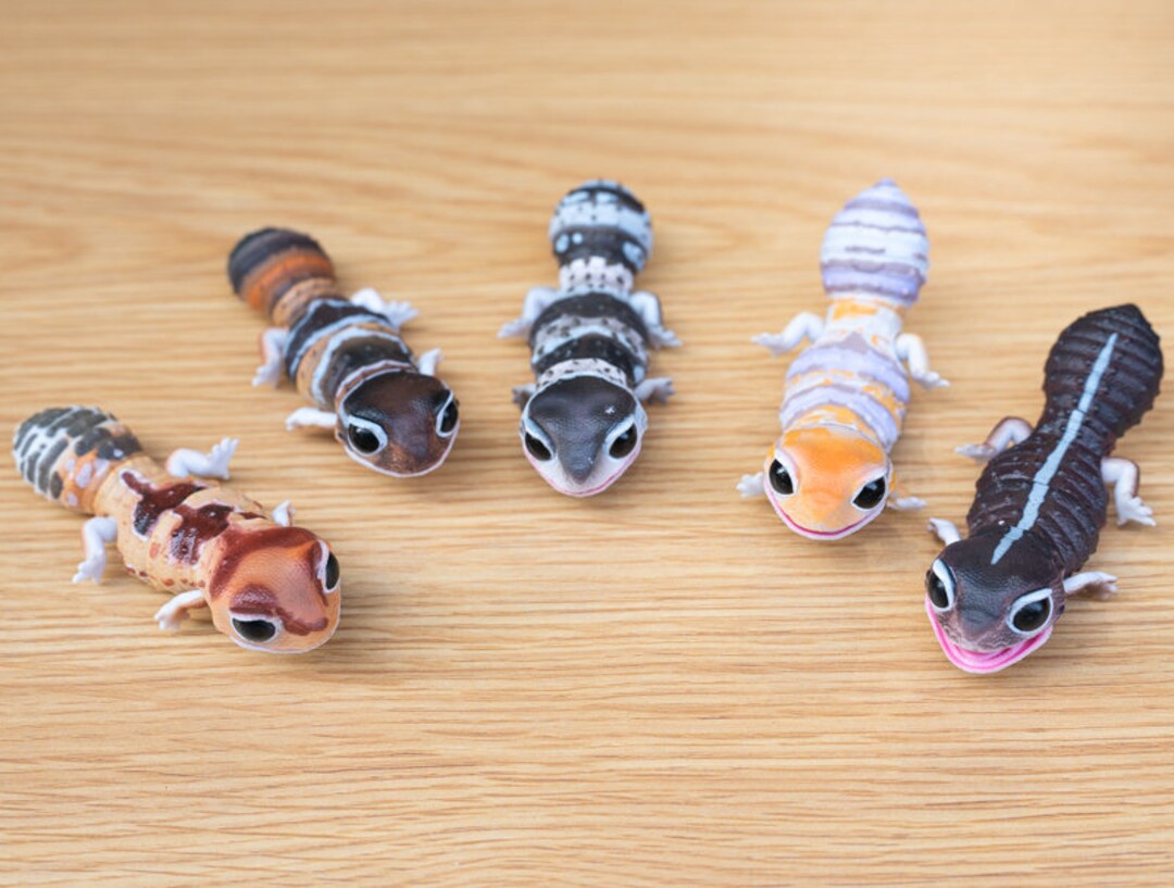 Blind Box Miniature Movable Lizard Figurine, Bearded Dragon Figurine ...