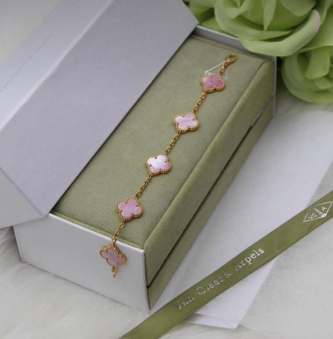 Van Cleef Arpels Vintage Alhambra 5 Motifs Pink Opal Bracelet in 18K ...