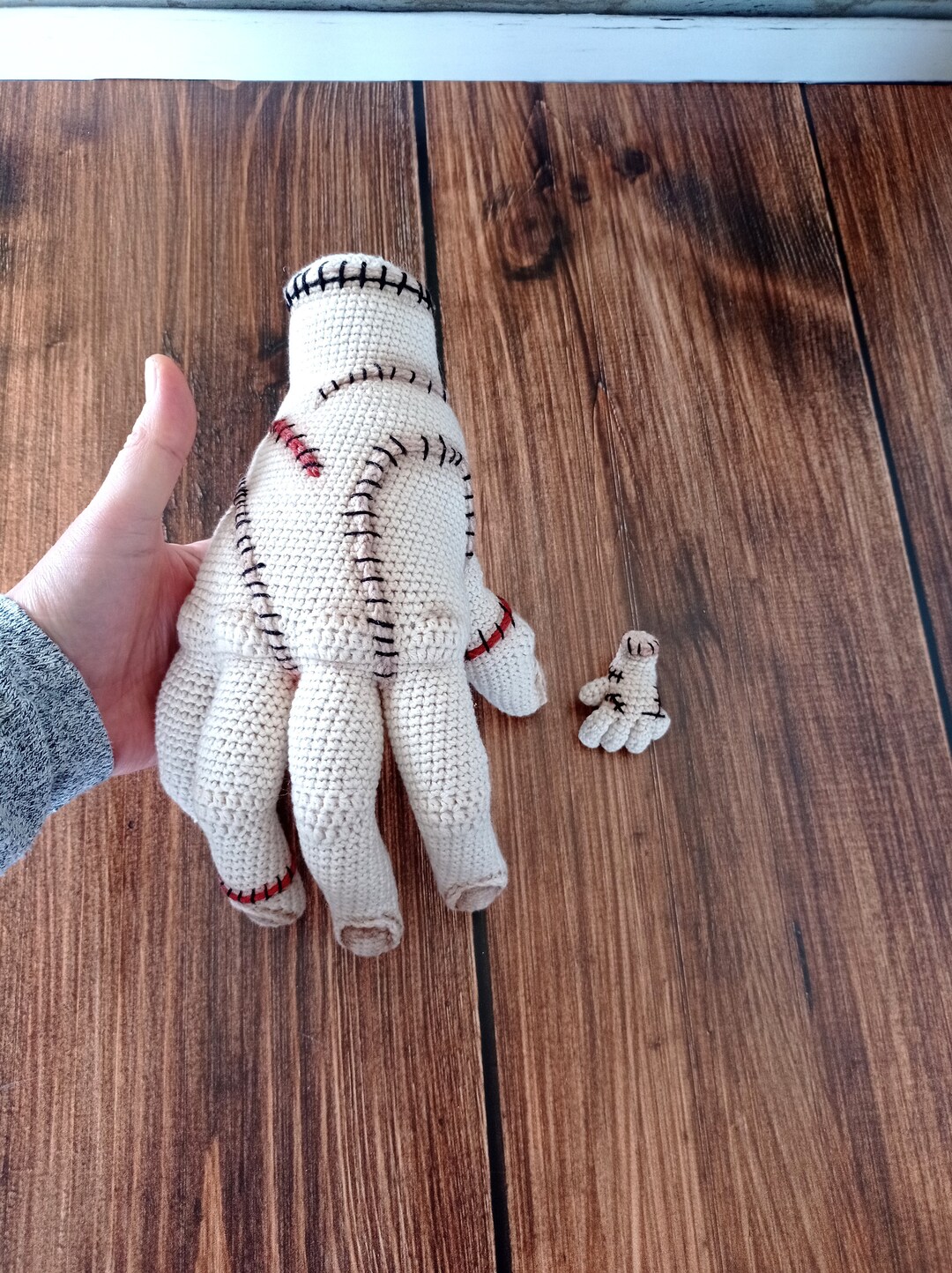 Wednesday Thing Hand. Wednesday Addams Doll. Life Size Hand. - Etsy