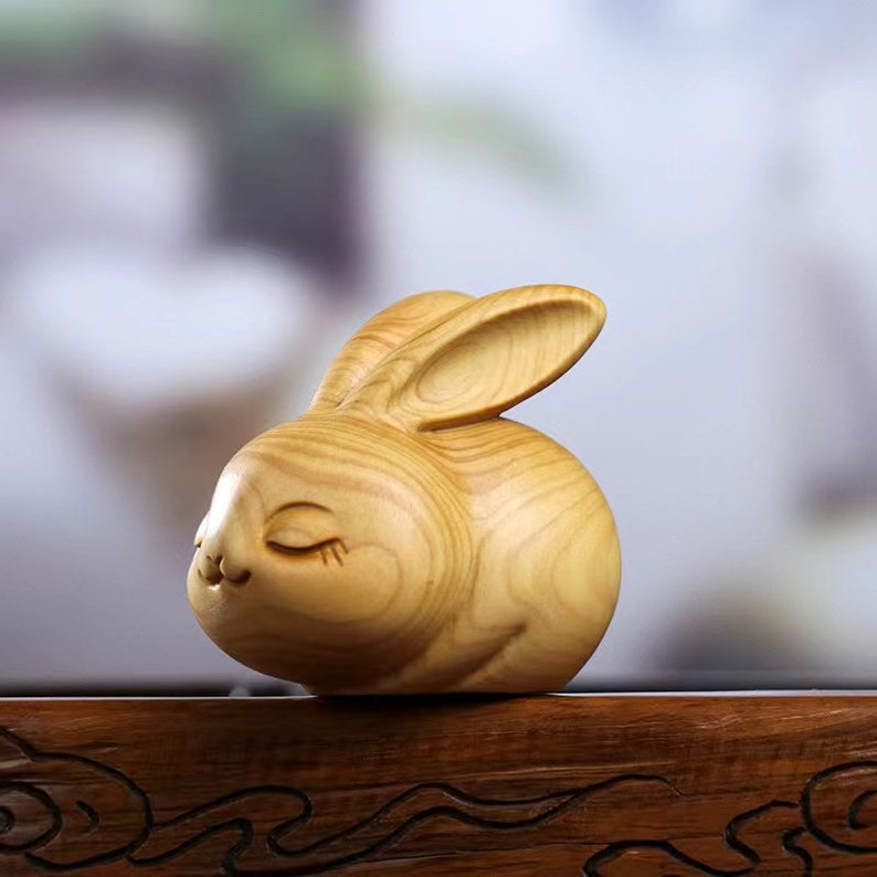 WOOD RABBIT CARVING: Bunny Animal Miniature Solid Wooden Rabbit ...