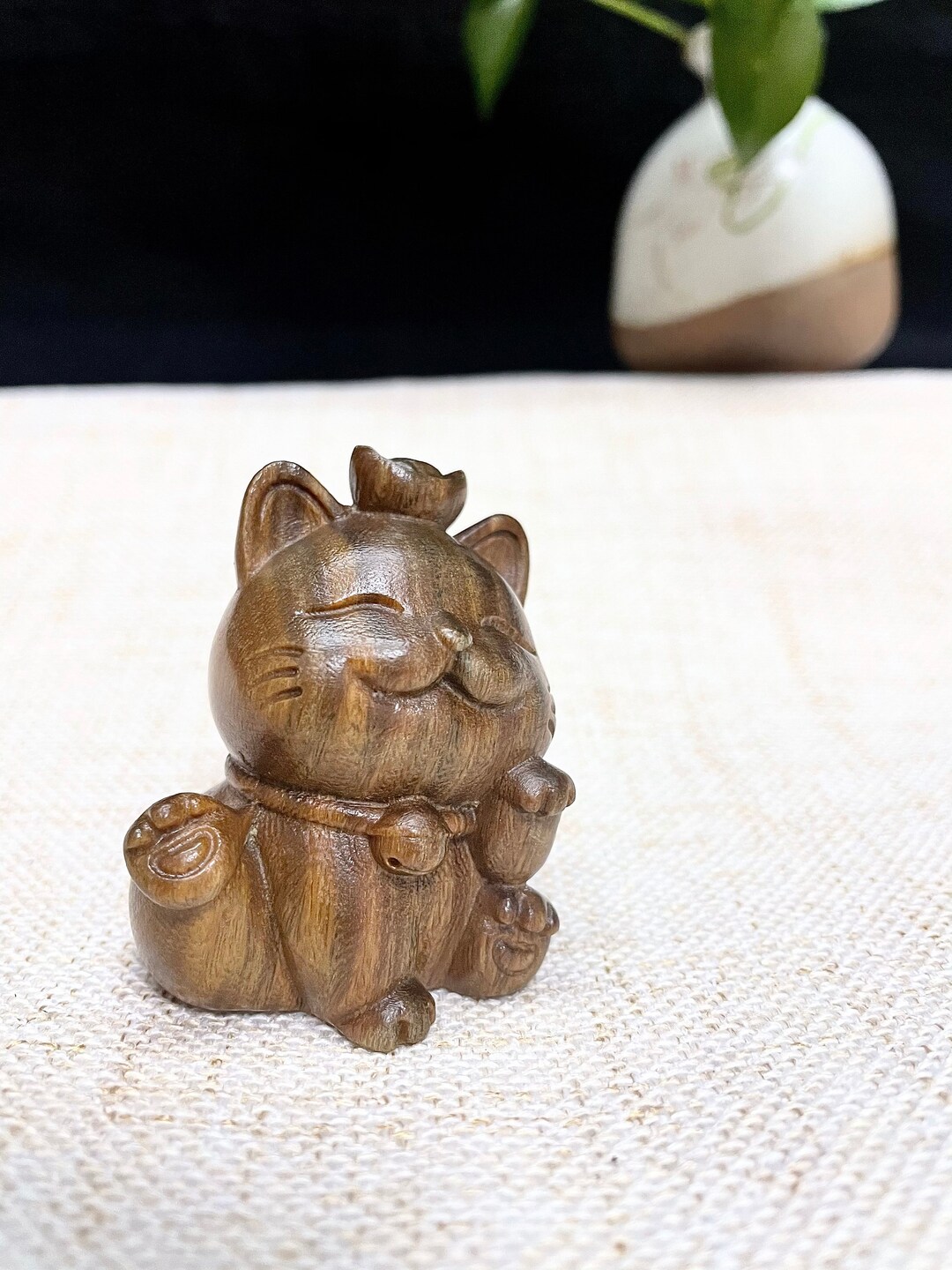 WOOD CARVING LITTLE Cat Waving Statue, Solid Wood Spirits Decor, Cat ...