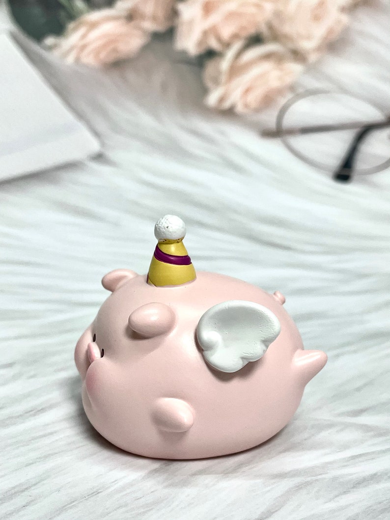 CUTE PIG SCULPTURE Pig Animal Miniature Solid Sculpture Pig Figurine ...