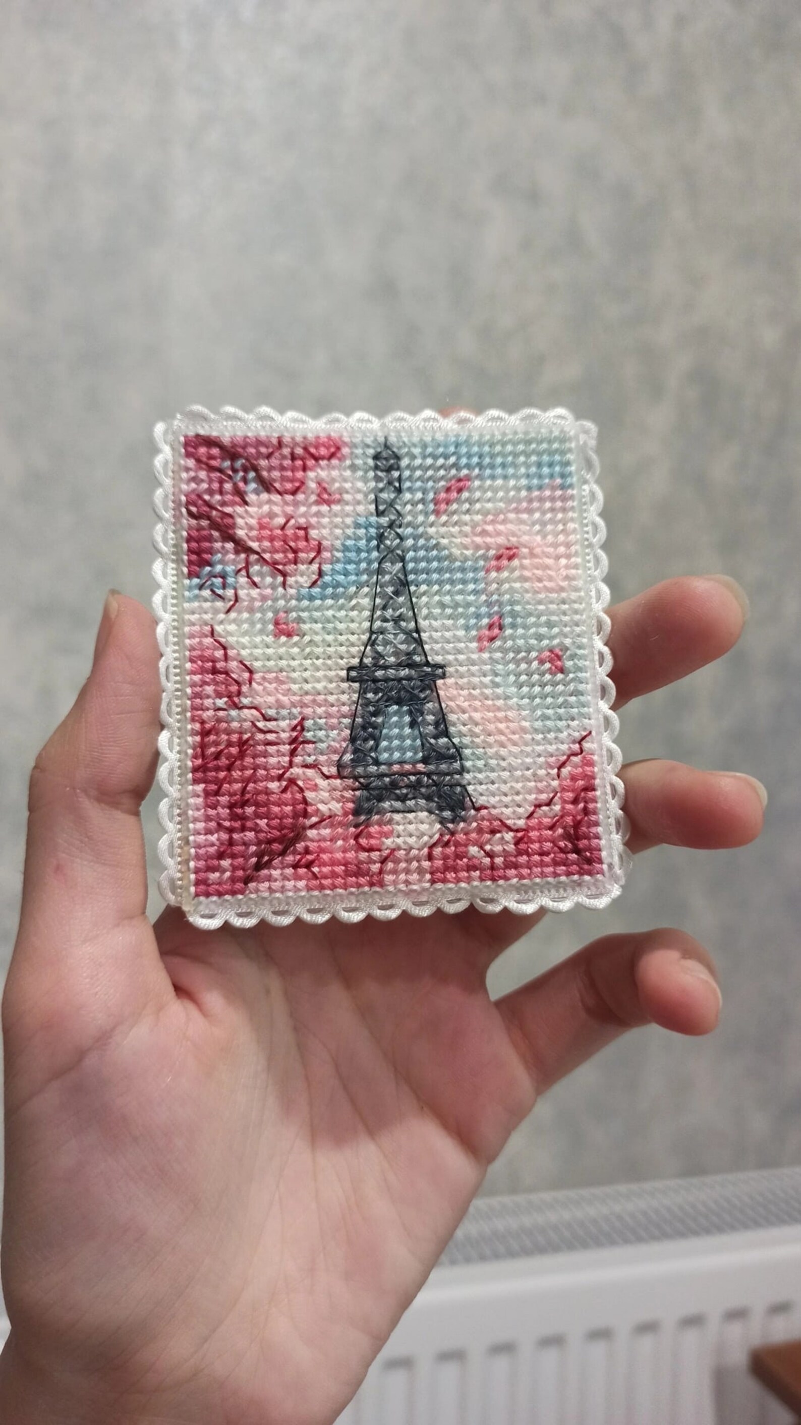 Eiffel Tower Cross Stitch Pattern: Paris Postage Stamp (PDF Pattern) - Etsy