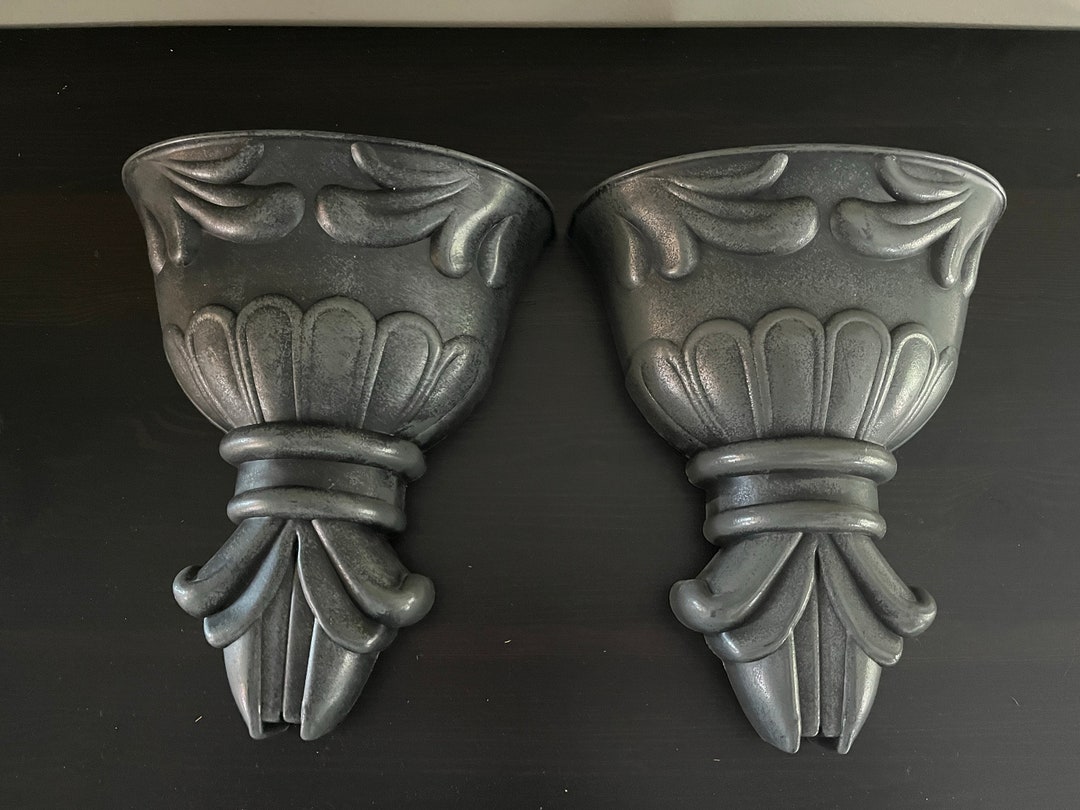 Vintage Pair of Faux Metal Wall Planters in Plastic - Etsy