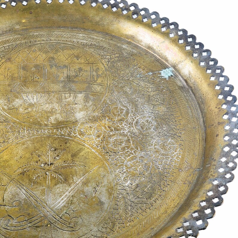 Vintage Middle Eastern Serving Tray Saudi Arabian Round Platter Palm ...