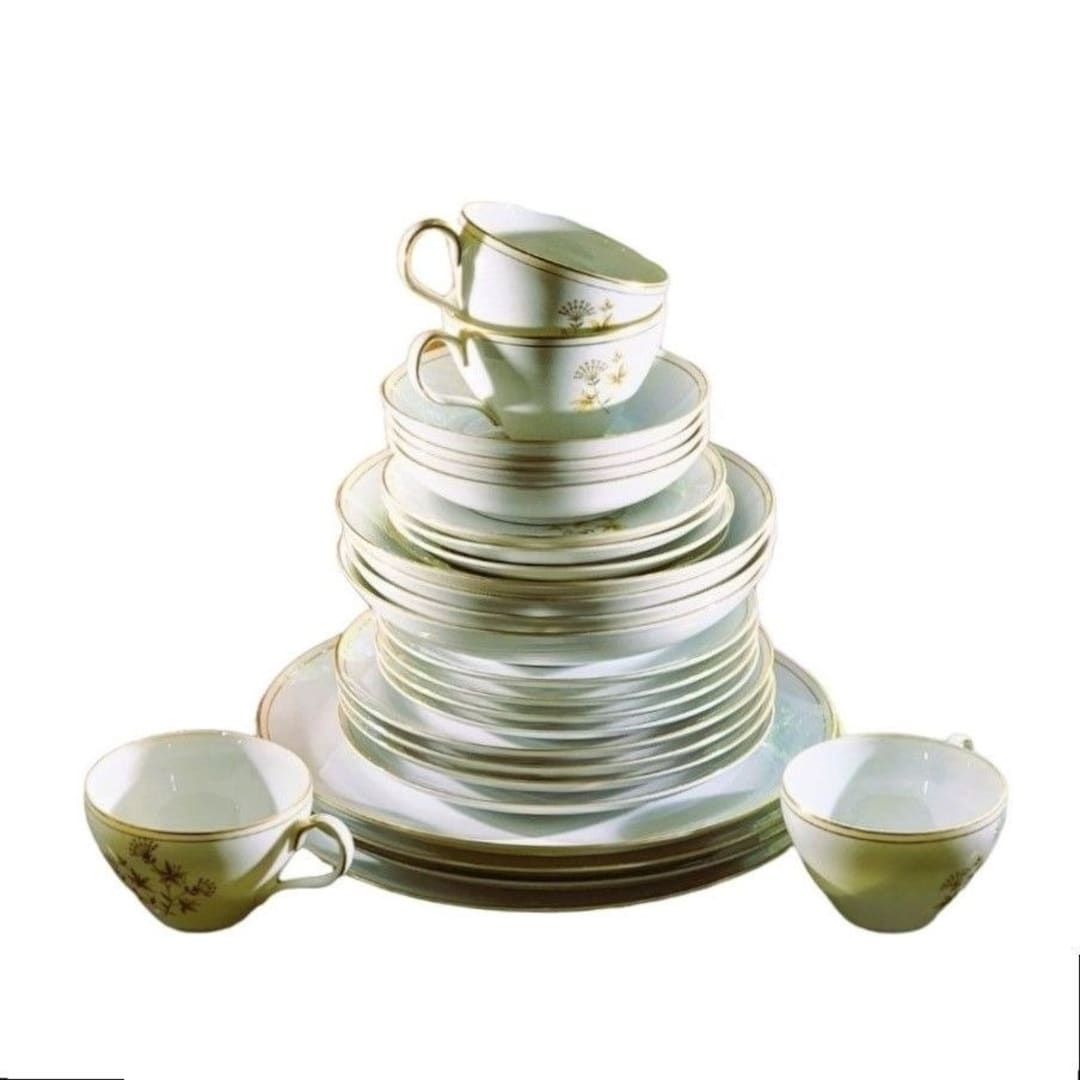 Valmont Dinnerware Set Vintage Place Setting for Four 28 Piece Goldea ...