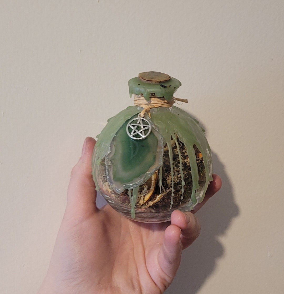Money Drawing Spell Jar Spell Bottle to Attract Prosperity Wealth Money ...