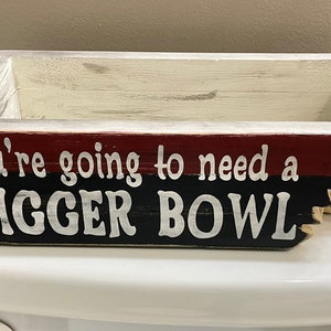 Jaws Movie Decor, Funny Bathroom Humor, Fun Bath Storage, Jaws Decor ...