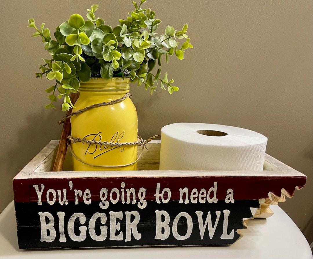 Jaws Movie Decor, Funny Bathroom Humor, Fun Bath Storage, Jaws Decor ...