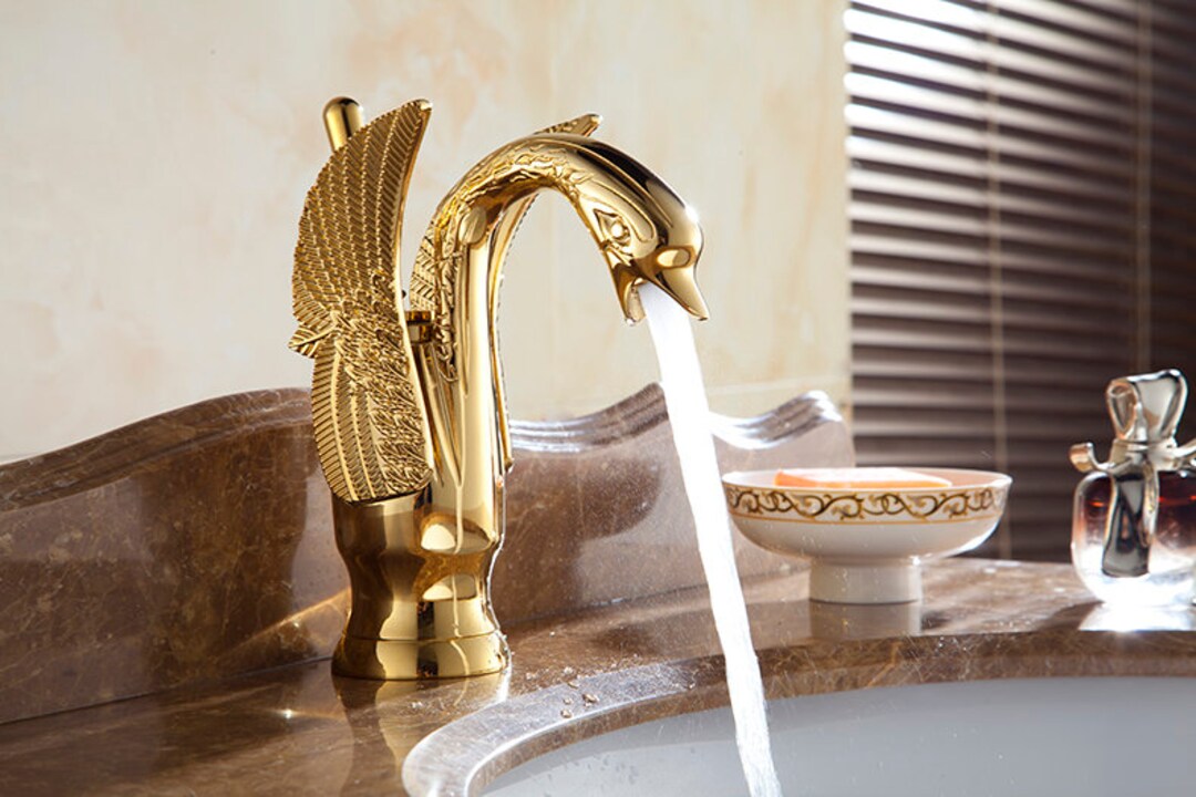 Basin Faucet Bird Design Swan Faucet Gold Plated Wash Basin Faucet ...