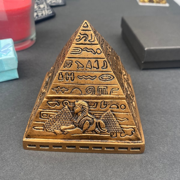 Egyptian Sphinx Statue With Pyramid - Etsy