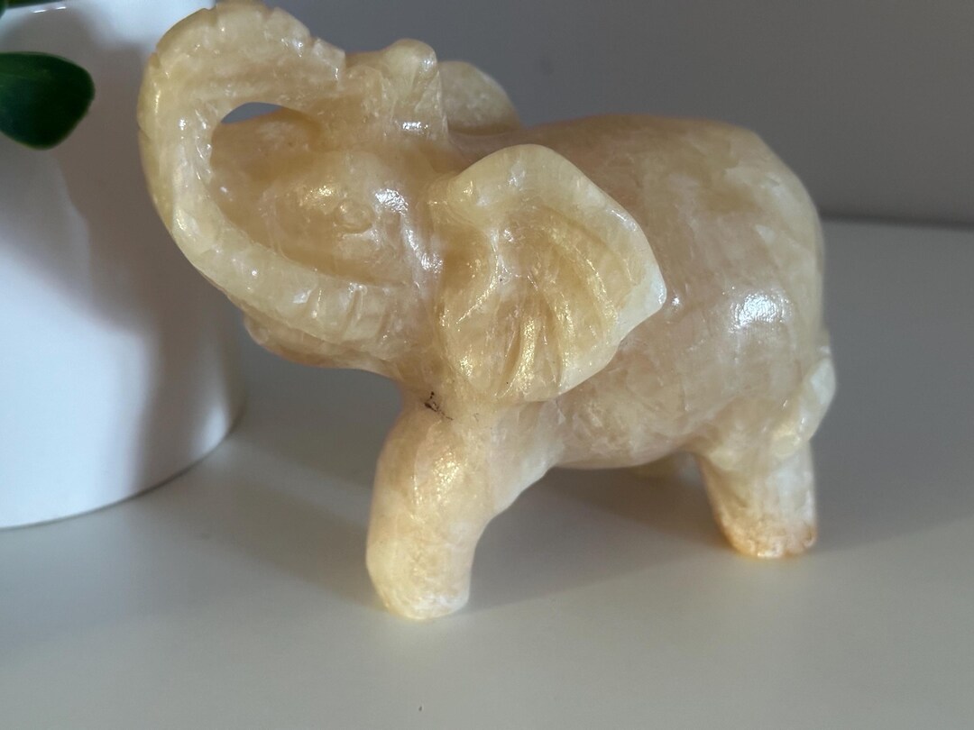Beautiful Extra Large Honey Calcite Elephant Carving , Calming ...