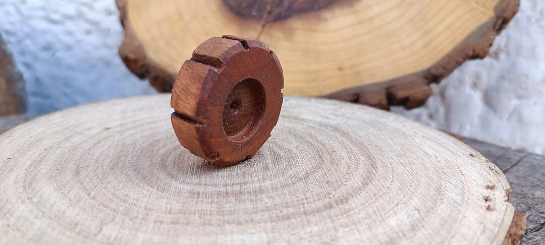 EDC - Tactile Therapy - Haptic Wooden Coin - Fidget Toy - Every Day ...