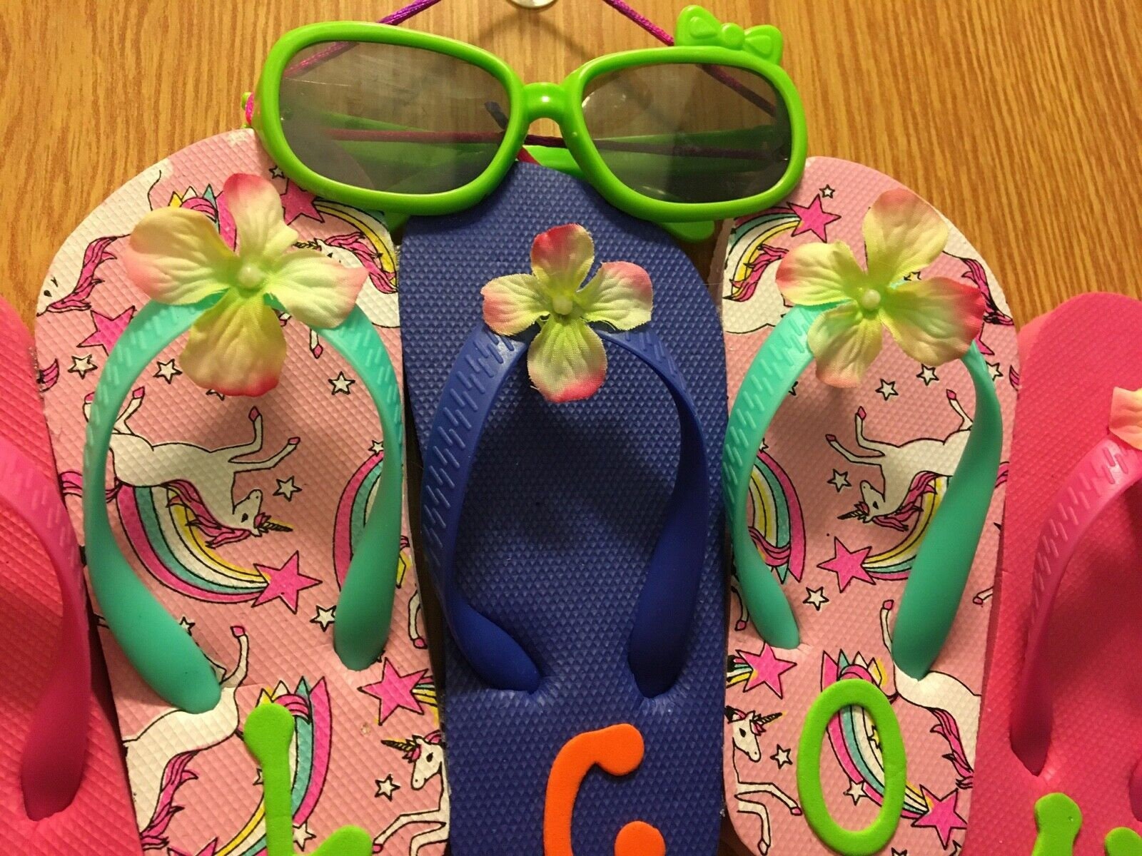 MT Creations Hanging Welcome Sign Summer Flip Flops Sunglasses - Etsy