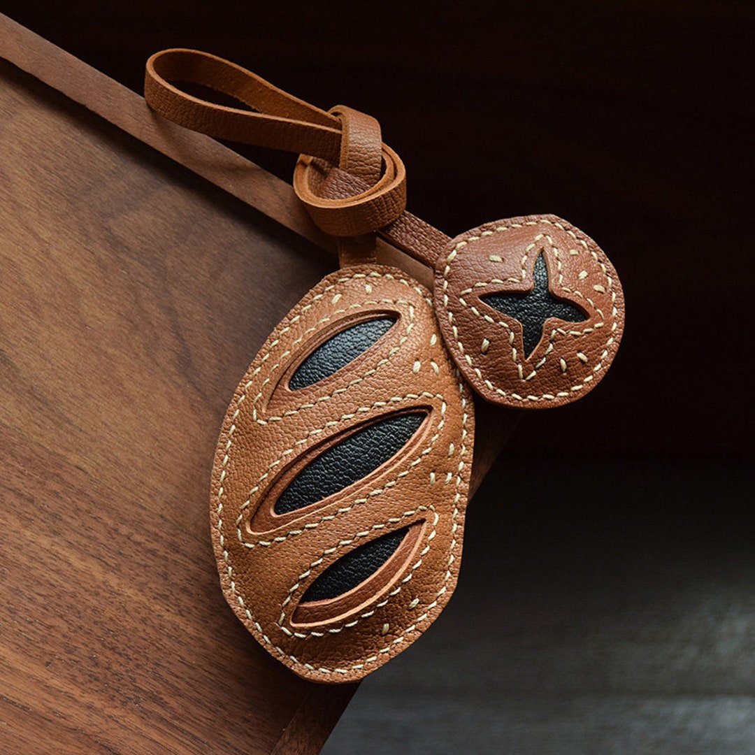Leather Bread Charm, Handmade Leather Pretzel Bag Charm, Leather ...