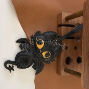 Toothless Leather Bag Charm, Cute Night Dragon Purse Charm, How to ...
