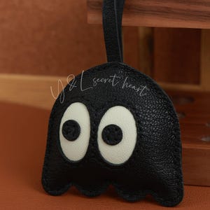 Leather Pac-man Bag Charm, Handmade Ghost Charm, Cute Ghost Leather ...